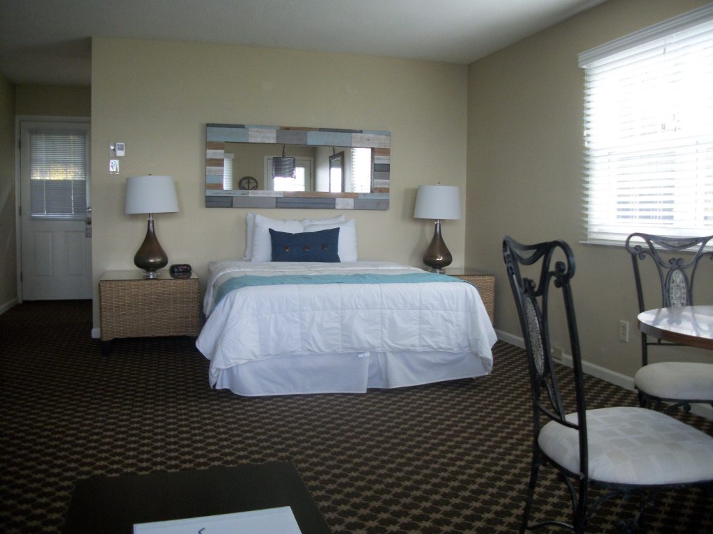 Guest House - Michillinda Lodge - On the Lake Michigan Shoreline